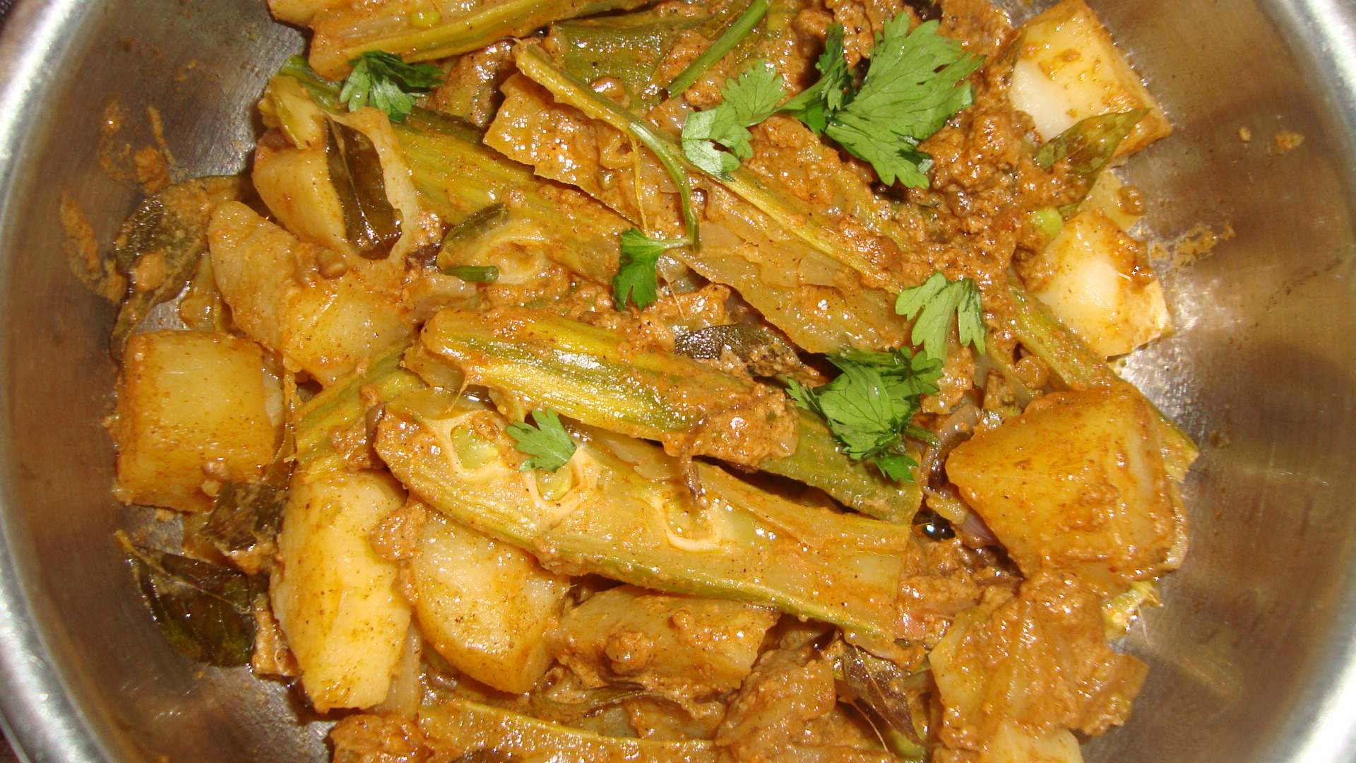 Murungaikai Curry | A Taste of Sri Lankan cuisine